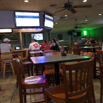 BOBALOUIE’S GRILLE & SPORTS GARDEN - Updated September 2025 - 16 Photos ...