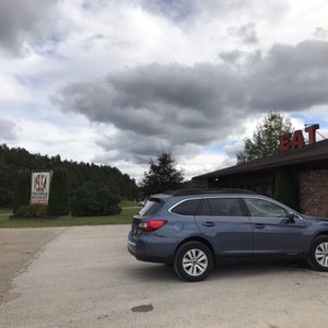 JOLLY INN - Updated November 2025 - 41 Photos & 41 Reviews - 8019 M-77 ...