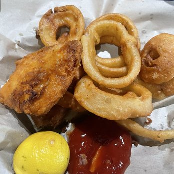 THE OWNERS BOX SPORTS BAR & GRILL - Updated January 2026 - 60 Photos ...