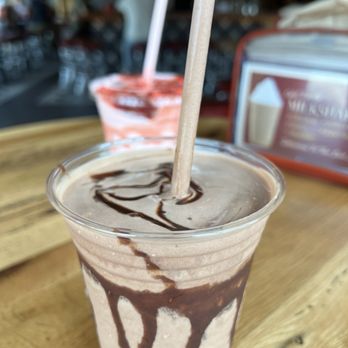 SMALL CHEVAL- WRIGLEYVILLE - Updated November 2024 - 59 Photos & 67 ...