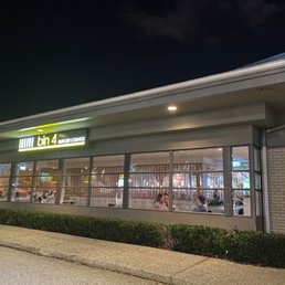 BIN 4 BURGER LOUNGE - Updated January 2026 - 240 Photos & 68 Reviews ...