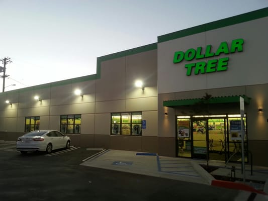 DOLLAR TREE - Updated November 2025 - 13 Photos & 17 Reviews - 9137 S ...