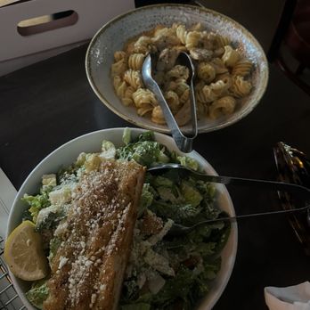 VON’S 1000 SPIRITS - Updated July 2024 - 3928 Photos & 3188 Reviews ...