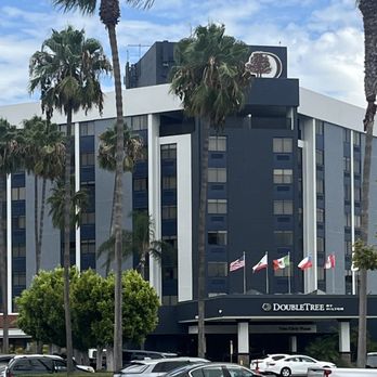 DOUBLETREE BY HILTON HOTEL CARSON - Updated May 2025 - 412 Photos & 177 ...