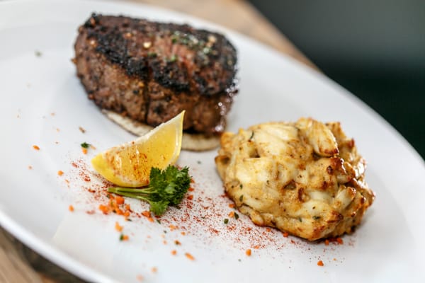 MICHAEL’S CAFE - Updated May 2025 - 466 Photos & 466 Reviews - 2119 ...