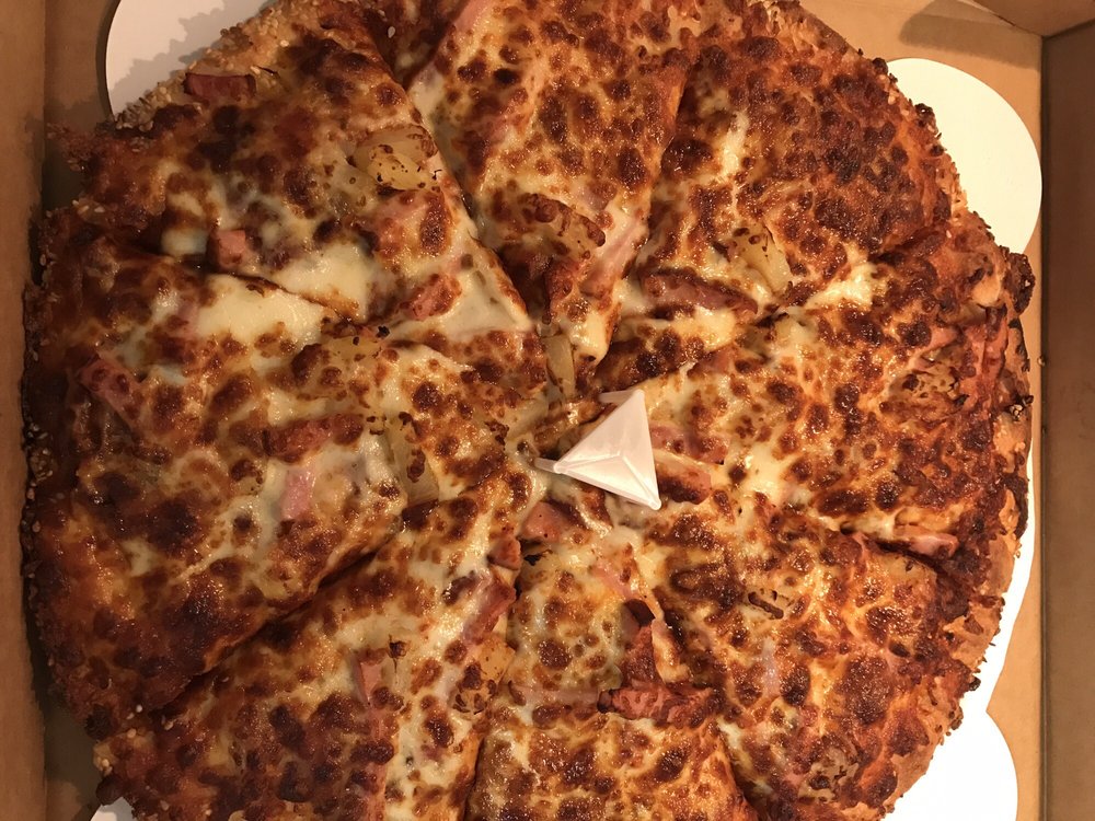 RED SWAN PIZZA - 16 Photos - 4-2410 22nd Street, Saskatoon ...