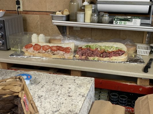 HAMILTON MARKET - 63 Photos & 75 Reviews - 639 Broad St, New London ...