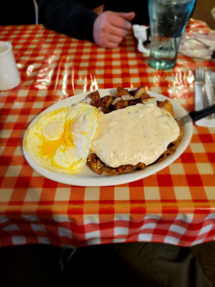 DIAMOND SPRINGS HOTEL - Updated February 2025 - 85 Photos & 140 Reviews ...