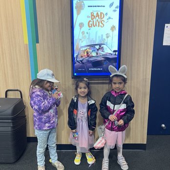 CINEPLEX ODEON SOUTH EDMONTON - Updated December 2024 - 38 Photos & 78 ...