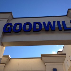 GOODWILL-EASTER SEALS MINNESOTA - Updated May 2025 - 22 Photos & 29 ...