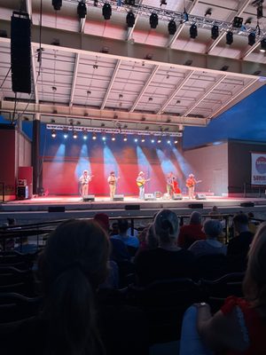 DEVON LAKESHORE AMPHITHEATER - Updated September 2025 - 16 Photos ...