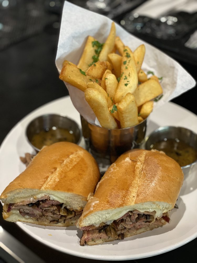 TAHOE TAVERN & GRILL - 125 Photos & 128 Reviews - Pizza - 219 Kingsbury ...