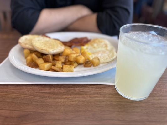 TURNING POINT OF PARAMUS - Updated December 2025 - 298 Photos & 161 ...