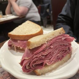 2ND AVE DELI - Updated December 2025 - 1258 Photos & 1538 Reviews - 162 ...
