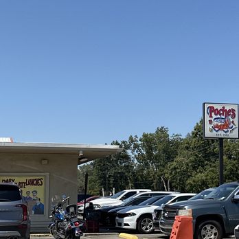 POCHE’S MARKET AND RESTAURANT - Updated March 2025 - 307 Photos & 187 ...