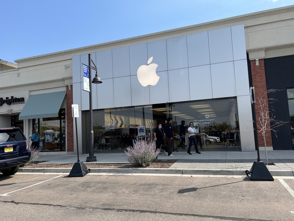 APPLE THE PROMENADE SHOPS AT BRIARGATE - Updated December 2025 - 18 ...