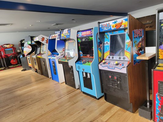 BARTARI - Updated April 2025 - 47 Photos & 71 Reviews - 101 Adams Ave ...