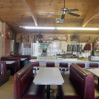 VAL’S BURGERS - Updated October 2024 - 1053 Photos & 2260 Reviews ...