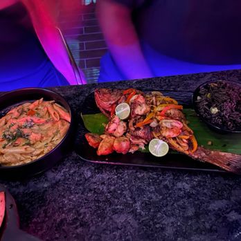 ZANZI BAR CUISINE & LOUNGE - Updated August 2024 - 33 Photos & 20 ...