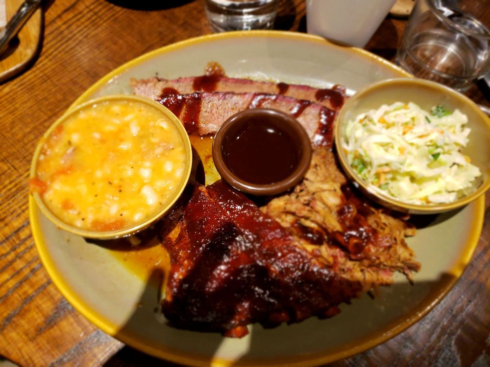 Q39 MIDTOWN - 3918 Photos & 5207 Reviews - 1000 W 39th St, Kansas City ...