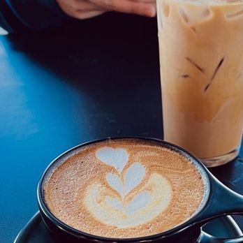 GOLDEN HOUR COFFEE & TEA - Updated December 2024 - 160 Photos & 60 ...