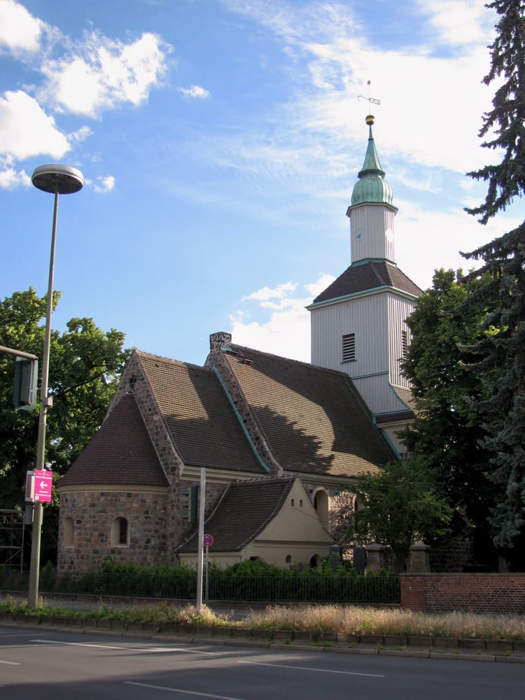 DORFKIRCHE MARIENDORF - Updated October 2025 - Mariendorfer Damm 138 ...