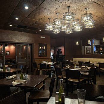 TRAVERSO’S RESTAURANT - Updated December 2025 - 112 Photos & 307 ...