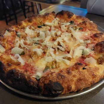 NOBLE PIE - Updated January 2026 - 16 Photos & 27 Reviews - 720 11 Ave ...