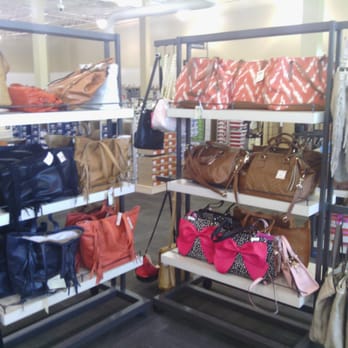 DSW DESIGNER SHOE WAREHOUSE - Updated May 2026 - 37 Photos & 39 Reviews ...