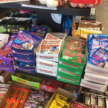 SHRIVER’S SALT WATER TAFFY & FUDGE - Updated October 2025 - 102 Photos ...