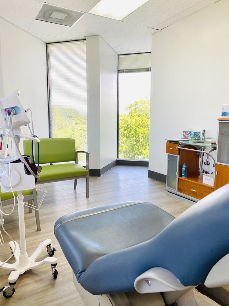 JANE LONGARES, MD - APEX CARE - Updated September 2025 - 14 Photos ...