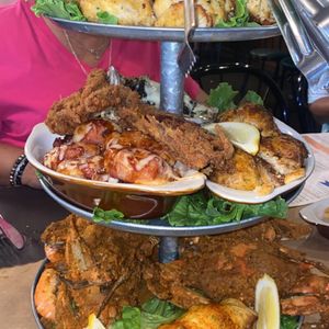 COSTAS INN - 428 Photos & 363 Reviews - 4100 N Point Blvd, Baltimore ...