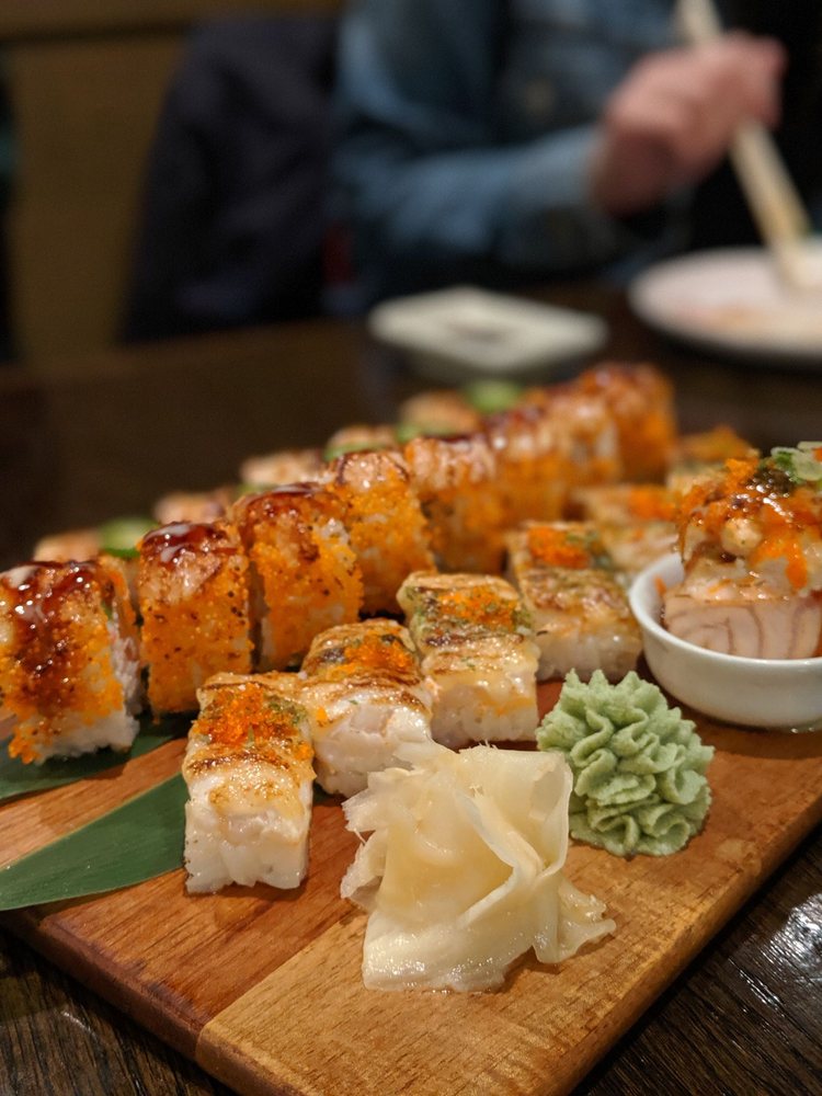 VICTORIA SUSHI - 324 Photos & 153 Reviews - 15 Royal Avenue E, New ...