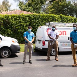 HOTWIRE COMMUNICATIONS - 33 Photos & 41 Reviews - Naples, Florida ...