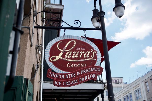 LAURA’S CANDIES - 268 Photos & 234 Reviews - 331 Chartres St, New ...