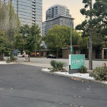 PRIMO’S BELLEVUE - Updated December 2025 - 44 Photos - 1020 Bellevue ...