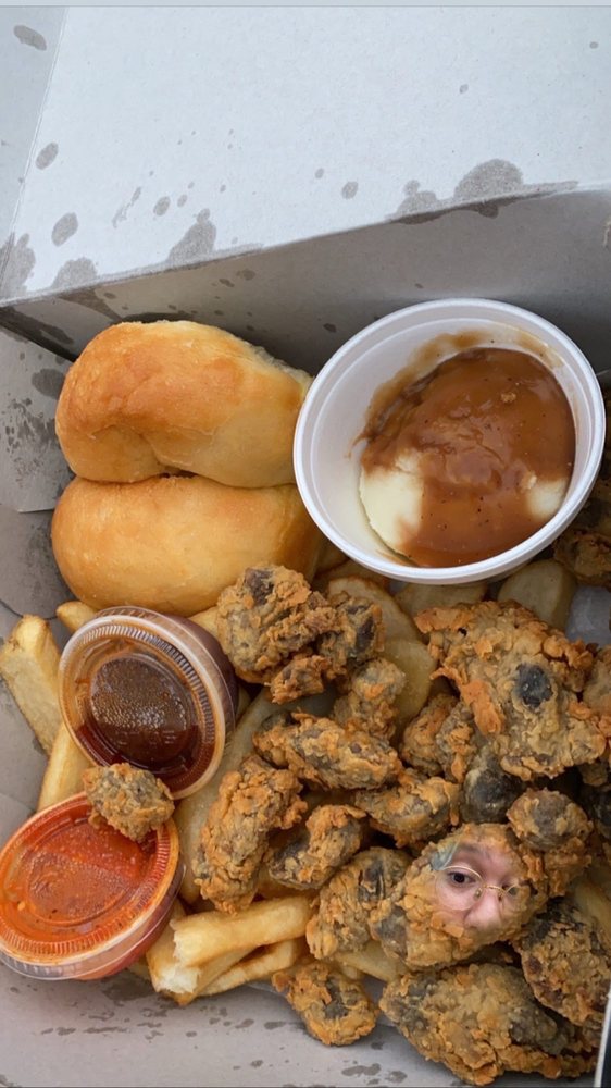 DONAHOO’S GOLDEN CHICKEN - Updated 2024 - 498 Photos & 776 Reviews ...