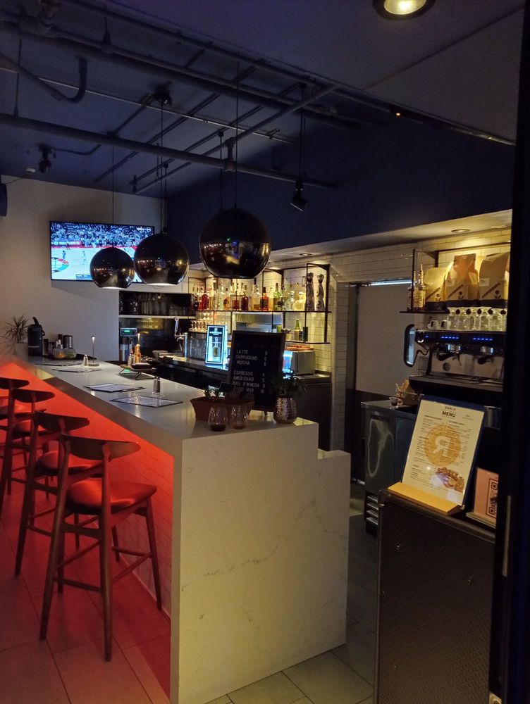 BARLO - Updated June 2025 - 374 Photos & 342 Reviews - 1697 Pacific Ave ...