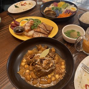 PRANAKHON THAI RESTAURANT - 750 Photos & 223 Reviews - 88 University Pl ...