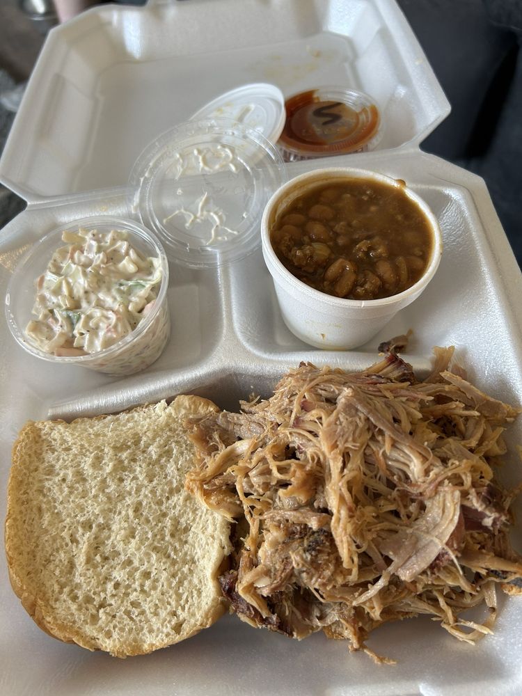 NORTHERN REDNECK BBQ - Updated December 2025 - 147 Main St ...