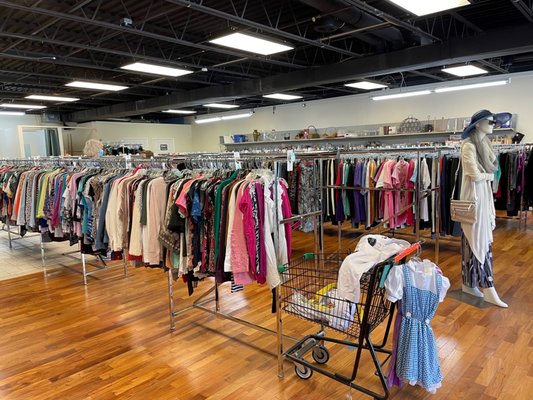 REAL-LIFE THRIFT - Updated October 2025 - 5100 Lacy Ave, Raleigh, North ...