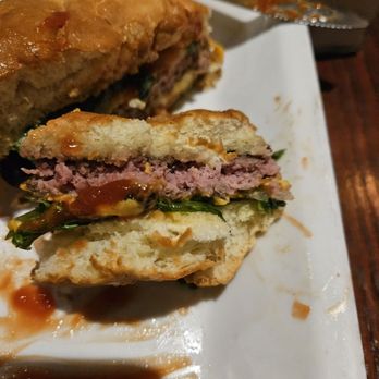 TAP HOUSE GRILL - Updated May 2024 - 253 Photos & 409 Reviews - 56 W ...