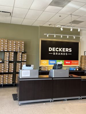DECKERS BRANDS FACTORY OUTLET - Updated December 2025 - 28 Photos & 69 ...
