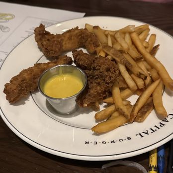 THE CAPITAL BURGER - Updated May 2025 - 304 Photos & 180 Reviews ...