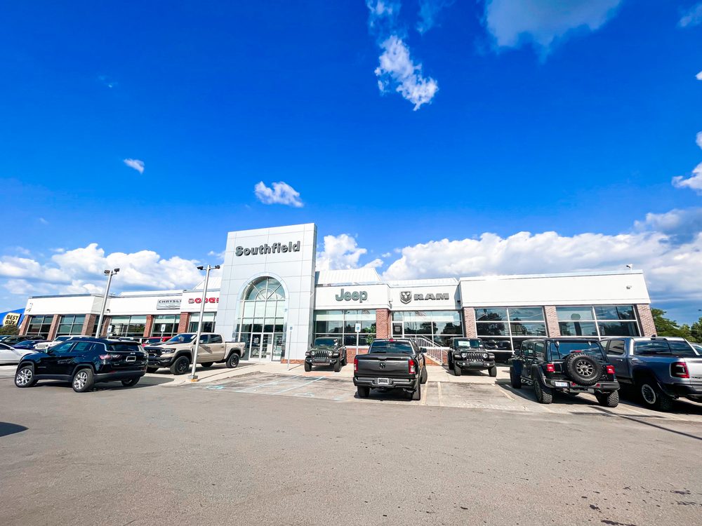 FOX CHRYSLER DODGE JEEP RAM OF SOUTHFIELD - Updated December 2025 - 36 ...