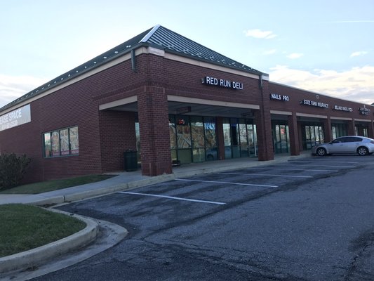 RED RUN DELI - Updated August 2024 - 33 Photos & 28 Reviews - 10999 Red ...