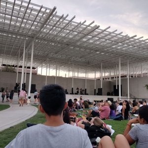 MOODY AMPHITHEATER - 48 Photos & 20 Reviews - 1401 N Trinity St, Austin ...