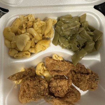 MAMA NEM SOUTHERN KITCHEN - Updated December 2025 - 25 Photos & 14 ...