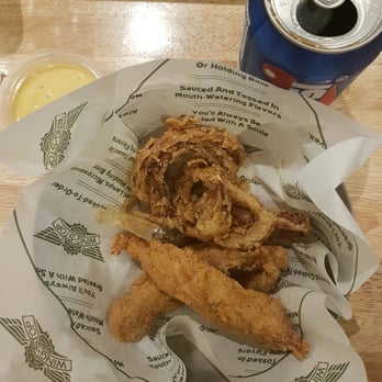 WINGSTOP - Updated December 2025 - BGC Stopover, Taguig, Metro Manila ...