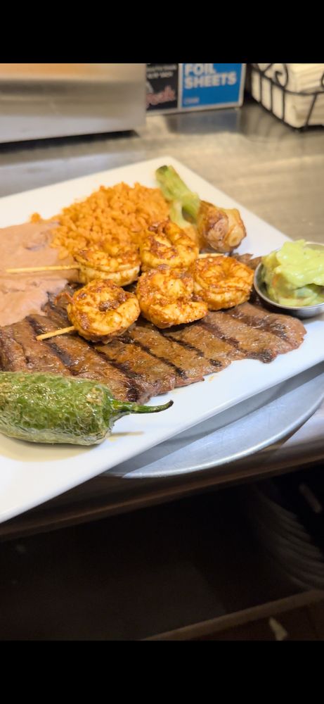 YOLI’S MEXICAN GRILL - Updated January 2026 - 667 Photos & 741 Real ...